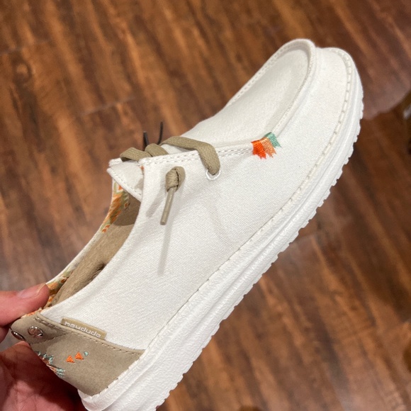 Hey Dude | Shoes | Hey Dude Wendy Rodeo White Aztec | Poshmark